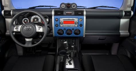 A Peek Inside The Toyota Fj Cruisers Interior