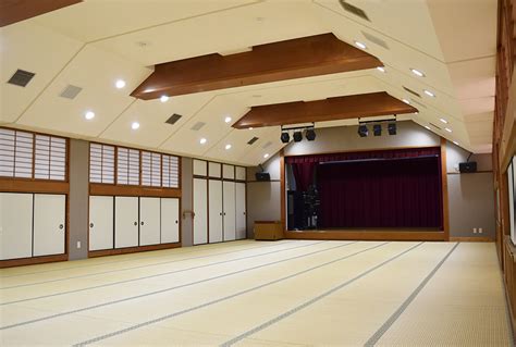 大広間 枚方市総合福祉センター
