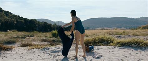 Nude video celebs Rebecca Marder nude De grandes espérances