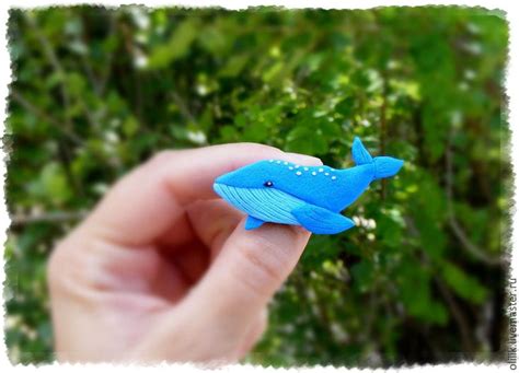 Голубой кит брошь в интернет магазине на Ярмарке Мастеров Брошь булавка Севастополь