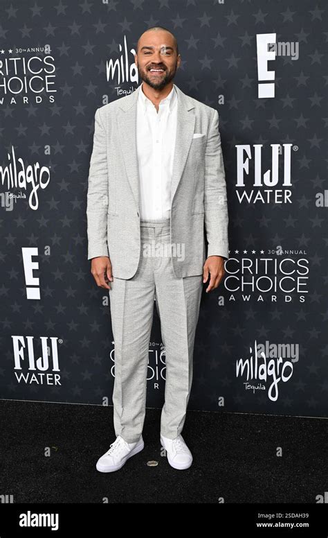 Santa Monica Usa 07th Feb 2025 Jesse Williams Arriving To The 30th Annual Critics Choice