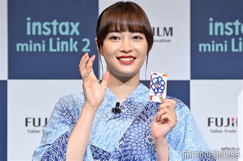 画像1544 広瀬すず、熱愛報道触れず “後輩”伊原六花とアップヘア×浴衣で華やかに登場 モデルプレス