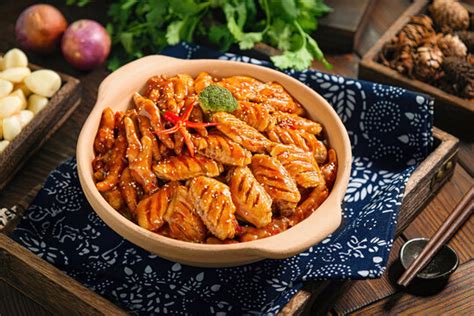 鸡肉海带汤中国菜系食品餐饮摄影素材汇图网