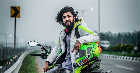 Uk07 Rideranurag Dobhal Youtuberbrain Tumour Survivor Life Intro