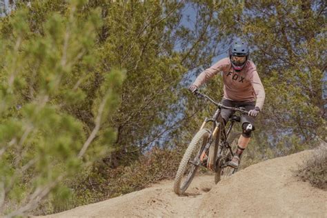 Whyte E 180 Rsx Mx Super Enduro Review Electric Bikes Bikes Bikeradar