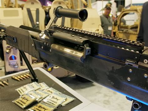 Desarrollo Defensa Y Tecnologia Belica Ausa 2018 La Ametralladora