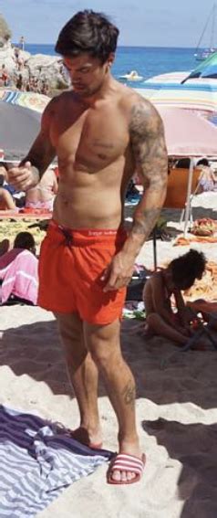 John Len Ruela Pearces Feet