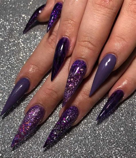 Cute Sparkly Acrylic Nails