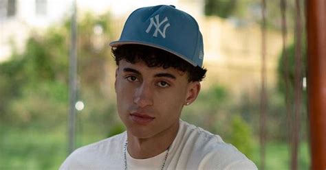 What Is Isaac Francis S Job Away From Too Hot To Handle