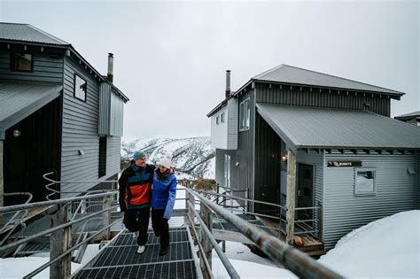Snow Accommodation Snow