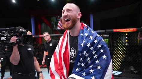 Joe Pyfer Vows To Be The First Person To KO Kelvin Gastelum At UFC
