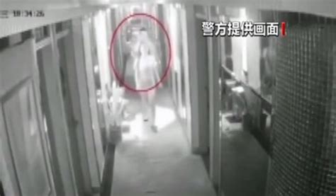 诸多细节曝光，警方公布英驻港总领馆雇员嫖娼审讯画面天下新闻中心长江网cjncn