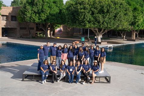 Artistas Y Estudiantes Landivarianos Participaron En El Xiii Encuentro