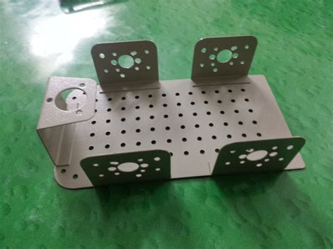 Arduino Autonomous Robot Land Rover Car Stage1model2 23 Steps