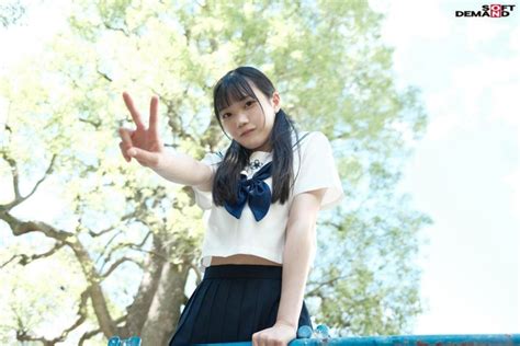 「生でしてみたいです」シャイな女の子が密かに憧れていたちょっと危なくてエッチな願望を叶える校外初中出しデート 望実かなえ アダルト動画 ソクミル