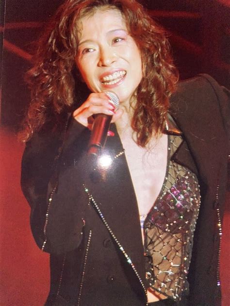 Pin On 中森明菜 Japanese Pop Culture Japanese Pop Singer