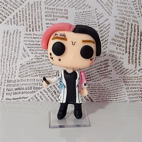 Boneco Lil Peep Artesanal Estilo Funko Pop Feito em Biscuit.