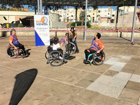 Dos Hermanas se Llena de Vida con Jugamos en Familia Delegación de Deportes del Excmo