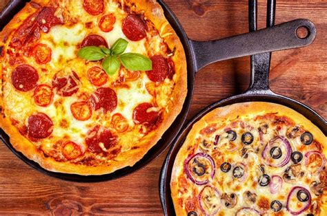 Hand Tossed Vs Pan Pizza Crust Thickness Nutritional Differences