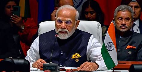 Pm Narendra Modi Interacts With Participants Of Grand Finale Of Smart