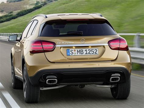 Configuratore Nuova Mercedes Benz Gla E Listino Prezzi 2019