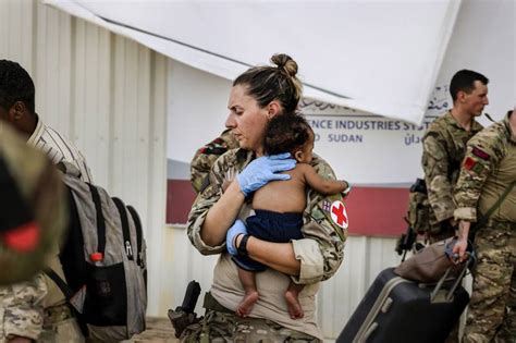 Us Conducts First Evacuation Of Its Citizens From Sudan War