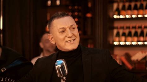 Potresna Ispovijest Poznato Pjevača Prijetili Su Meni I Mojoj
