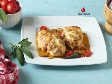 Fagottini Di Pollo Con Prosciutto E Scamorza Ricetta Facile Veloce E Saporita