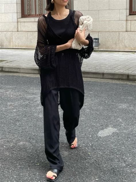 写真 7枚目 「黒トップス」でおしゃれに着やせ♡マネすれば垢抜ける！旬夏コーデ7style Locari（ロカリ）