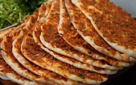 İşte size evde çıtır çıtır lahmacun tarifi Gaziantep Haber Telgraf