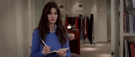 Anne Hathaway Gifs Find Share On Giphy