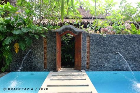 Cinde Wulung Hotel Nuansa Bali Di Pantai Carita Banten