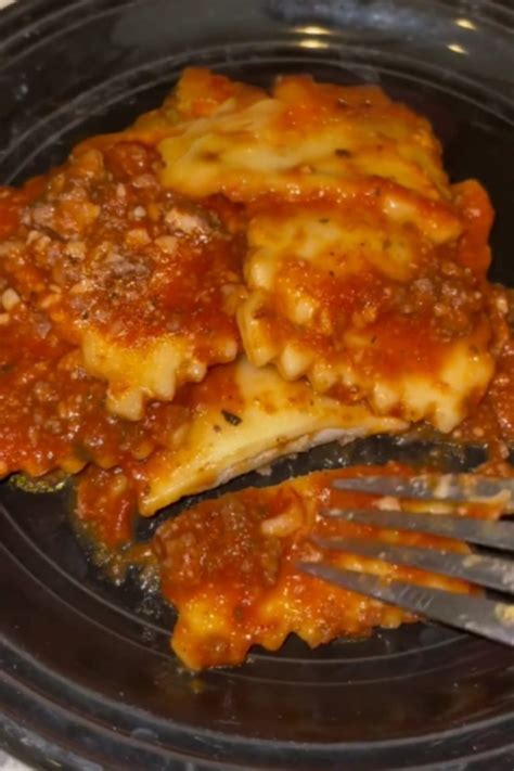 4 Ingredient Crockpot Ravioli Easy Peasy Slow Cook