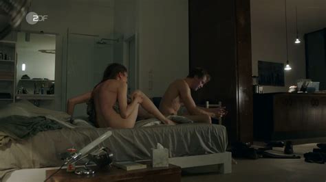Nude Video Celebs Laura De Boer Nude Winterherz Tod In Einer Kalten Nacht 2018