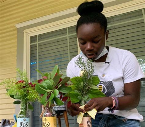 15 Year Old Lemonade Ceo Shares Tips For Earth Day 2020 Me And The Bees