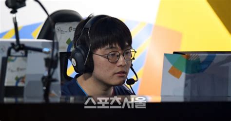포토 리그오브레전드 코어장전 중국은 상대가 안돼
