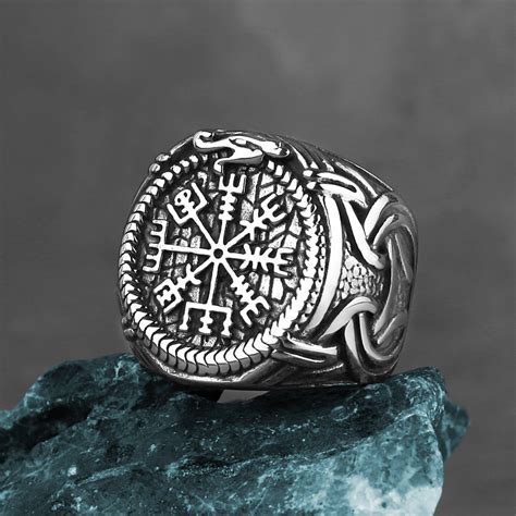 Goth Celtic Compass Rune Ring