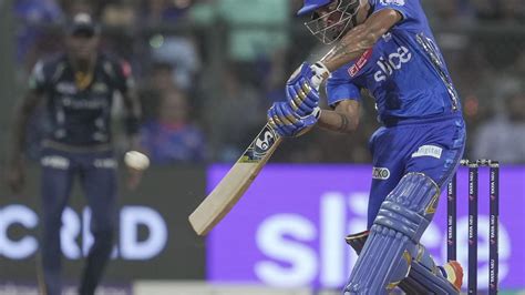 GT Vs MI Vishnu Vinod Becomes First Concussion Substitute In IPL