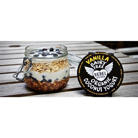 Рецепта за бърза и лесна закуска с кисело мляко и овесени ядки