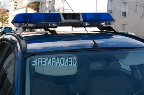 En Seine Maritime Deux Gendarmes Blessés Lors Dun Contrôle Routier