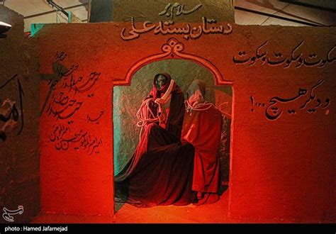 نمایش سبک زندگی فاطمی با زبان هنر در نمایشگاه تجسمی یاس کبود تسنیم