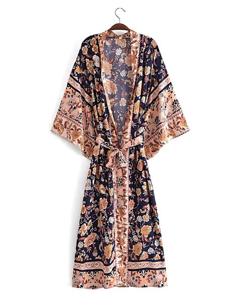 Kimono à Motif Fleuri Noir Et Beige • Miss Kimono