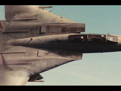 How A Cheeky Pilot Made The Greatest F 14 Tomcat Flyby Ever Photographed