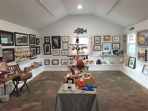 Look At All This Space And Its All Red Door Gallery