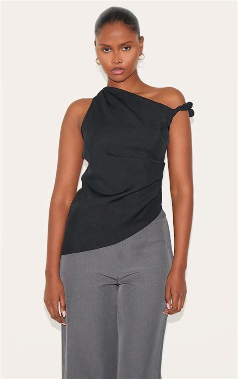 Asymmetric Tops Prettylittlething