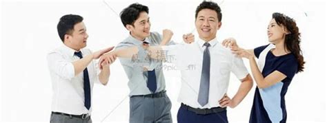 想騎馬就要學會拍馬屁 每日頭條