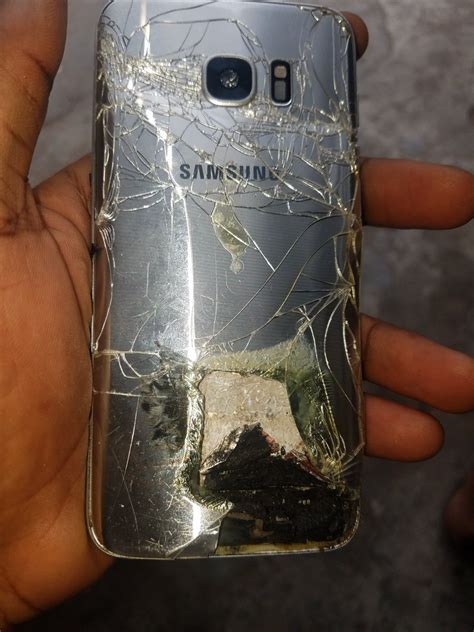 Samsung Galaxy S7 Allegedly Explodes Even Without Being Connected To A