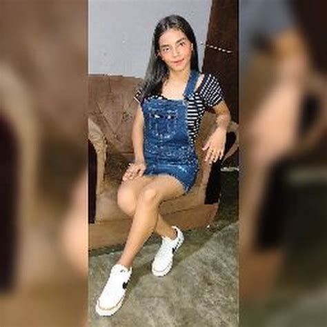 Daniela Fuentes Youtube