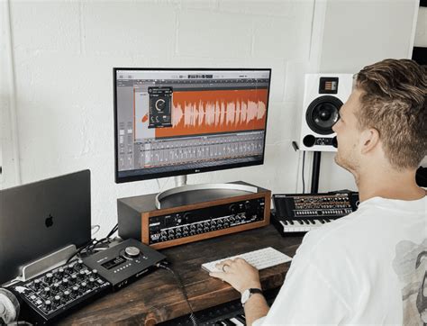 What Is A Vu Meter We Explain In Detail Upd 2024