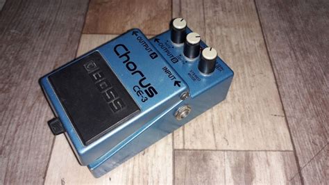 Boss CE-3 Chorus Pedal - Guitar Lessons